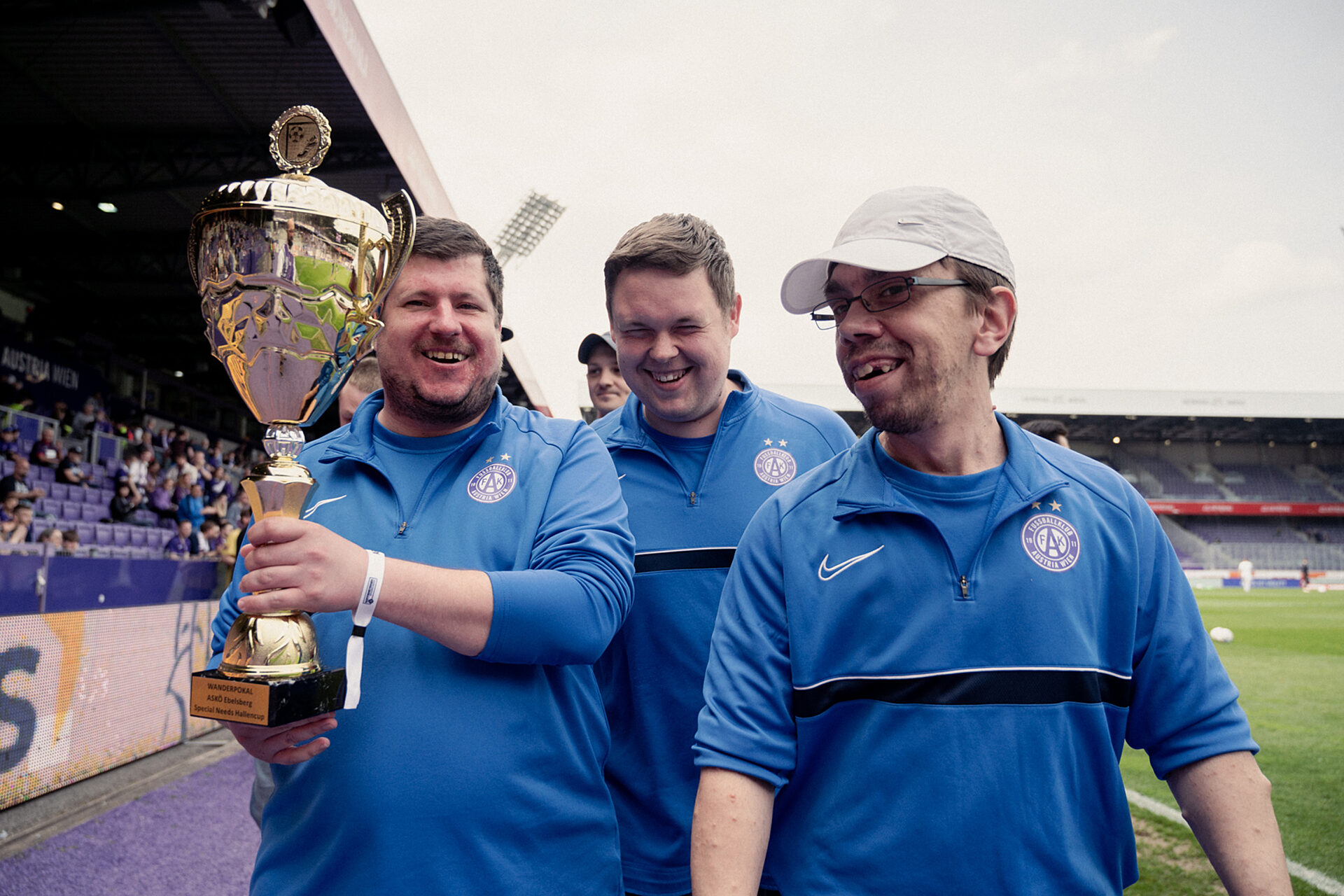 Coca Cola Inclusion Run & Ehrung im Stadion